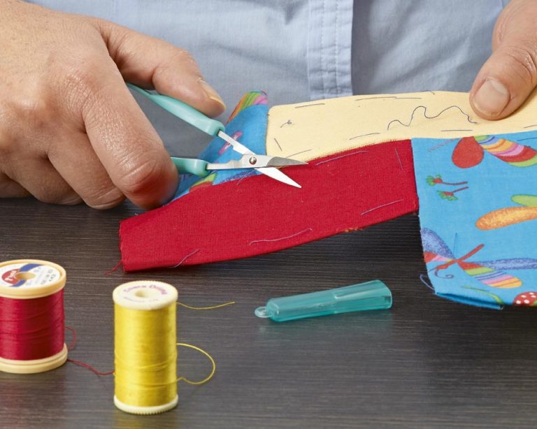 Peta Mini Easi-Grip scissors - Disability Horizons Shop Disability ...