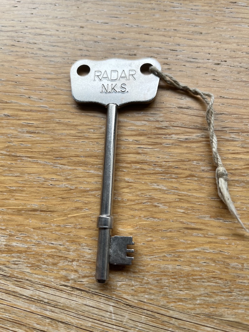 Extra Large Key Fob Review | Disability Horizons Shop